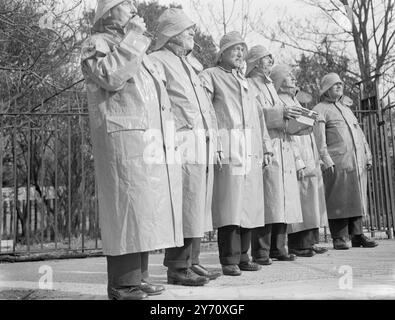 Lifeboat Men 1940 Stock Photo - Alamy
