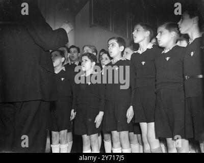 French Choir Boys at Institut Francais . 1 January 1946 Stock Photo - Alamy