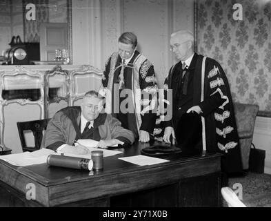 Irish Degree for Dr Evatt The honorary degree of L.L.D was conferred on ...
