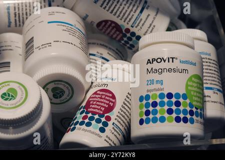 Copenhagen/ DenmarK/27 september 2024/ Aopovit magnesium 230 mg tablest ...