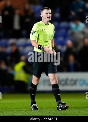 Referee Edward Duckworth during the Sky Bet Championship match at Vale ...