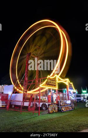 Wallingford Fun Fair at Night - Friday 27th September 2024 Stock Photo ...