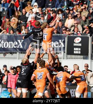 Sale Sharks' Ben Bamber wins a line out during the Gallagher PREM match ...