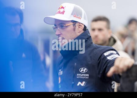 NEUVILLE Thierry, Hyundai I20 Rally1, CAMILLI Eric, Thibault DE LA HAYE ...