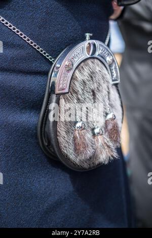 Scottish tartan pattern, part of a traditional kilt Stock Photo - Alamy