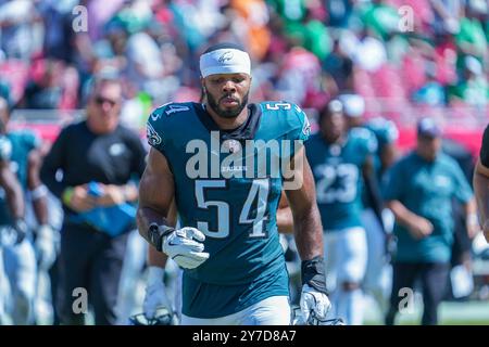 Philadelphia Eagles' Jeremiah Trotter Jr. plays during an NFL football ...