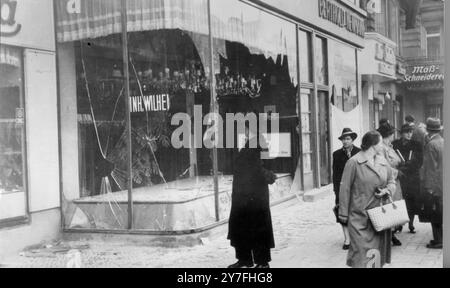 Anti-Jewish riots in Germany; shops and windows destroyed in Berlin ...