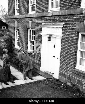Jimmy Edwards, actor and comedian, at home Stock Photo - Alamy