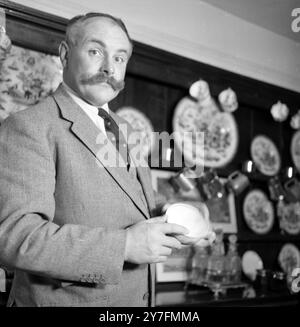 Jimmy Edwards, actor and comedian, at home Stock Photo - Alamy