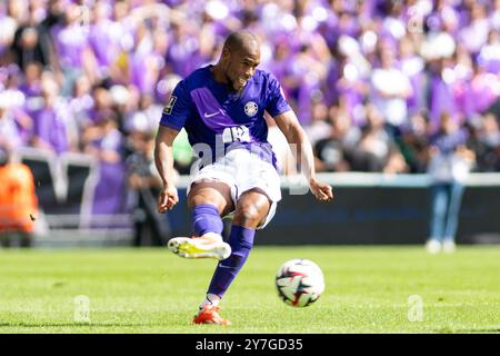 Djibril Sidibe of Toulouse during the French championship Ligue 1 ...