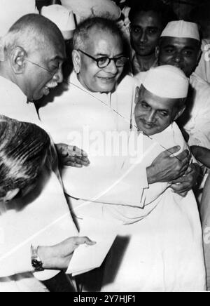 KRISHNAMACHARI WITH INDIAN PREMIER SHRI GULZARILAL NANDA AT PREMIER ...