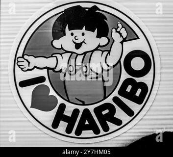 I Love HARIBO: The Old Logo with a Boy – Childhood Memories of a German ...