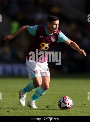 Burnley's Josh Cullen during the Sky Bet Championship match at the ...