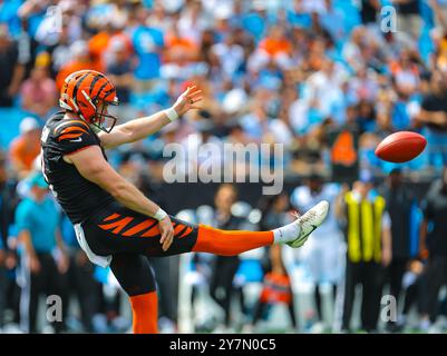 Cincinnati Bengals punter Ryan Rehkow (8) gets off a punt during the ...