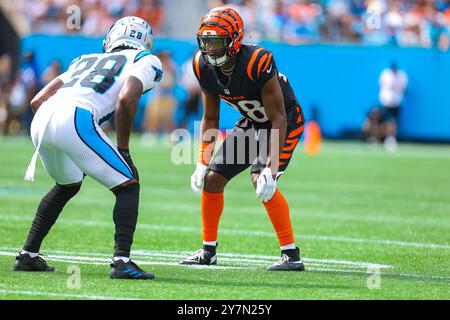 Cincinnati Bengals cornerback Josh Newton (28) lines up against the ...