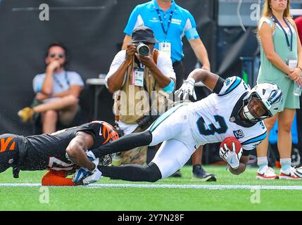 Cincinnati Bengals safety Tycen Anderson (26) walks off the field ...