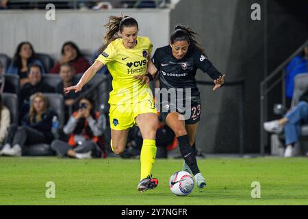Washington Spirit midfielder Hal Hershfelt (17) heads the ball towards ...