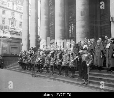 HISTORIC PROCLAMATION OF ELIZABETH AS QUEEN 8-2-52 Scalling A touch of ...