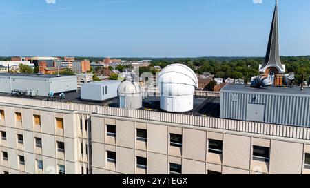 Aerial photograph of Van Allen Hall on the campus of the University of ...