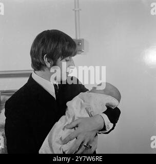 RINGO'S BABY SON London: Beatle Ringo Starr takes pictures of his wife ...