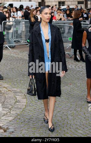 Nara Aziza Smith attends The Fashion Awards 2024 at the Royal Albert ...