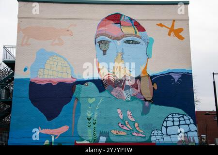 Inuit mural Qanuqtuurniq meaning innovative and resourceful on Ontario ...