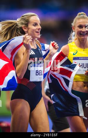 Georgia Bell celebrating with her country's flag in the 1500 meters at ...