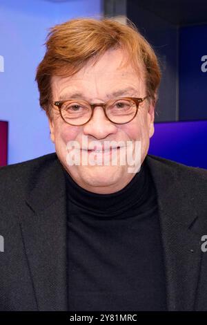 Bela Rethy in der ARD-Talkshow maischberger im Studio Berlin Adlershof ...