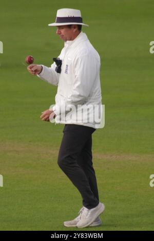 Chester le Street, England, 28 July 2022. Alex Lees batting for Durham ...