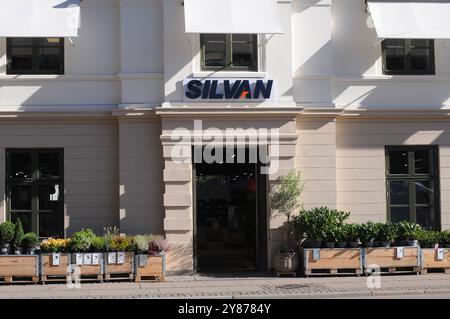 Copenhagen/ DenmarK/03 October 2024/ Silvan store on amagebrogde on ...