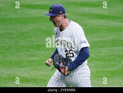 Milwaukee Brewers pitcher Nick Mears during a baseball game against the ...