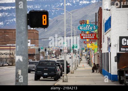 A street scene in Wenatchee, Washington State, USA Stock Photo - Alamy