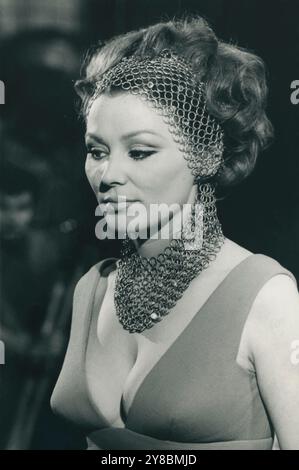 Irina Demick (1936-2004), actriz de cine francesa Stock Photo - Alamy