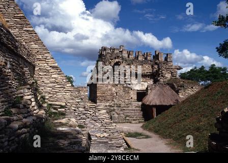 Details, Maya Classic period ruins of Tonina, a warlike polity in the ...