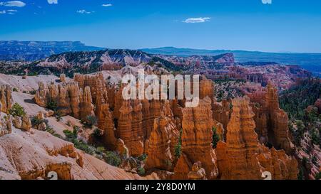Wide angle photo of some hoodoos in Bryce Canyon National Park Stock ...