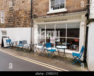 Traditional Tea Rooms in a coastal town Stock Photo - Alamy