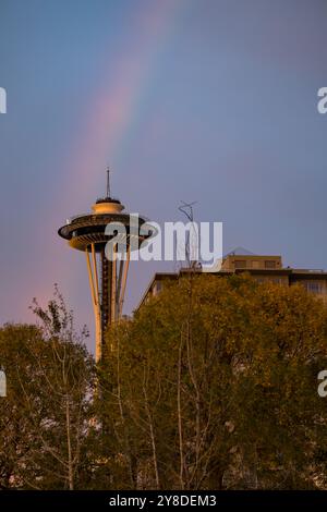 Seattle, USA. 1 Nov, 2023. Seattle rainbow over the space needle from ...