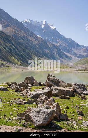 Vertical landscape view of Saiful Muluk lake and Malika Parbat mountain ...