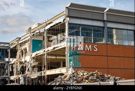 Debenhams departnent store demolition in redevelopment of Ocean ...