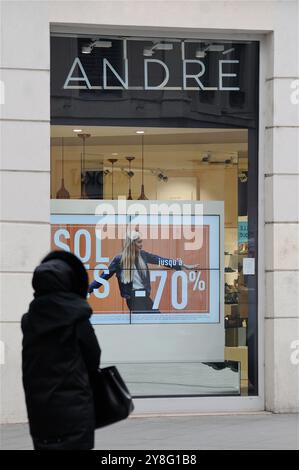 Signs of Vivarte group, Lyon, France Stock Photo - Alamy