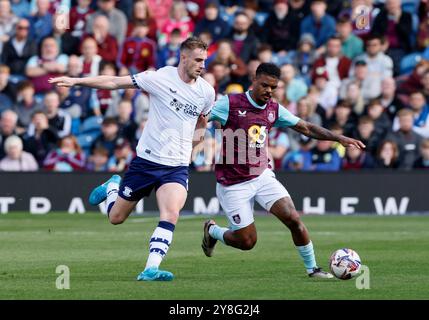 Burnley's Lyle Foster and Preston North End's Kaine Kesler Hayden ...
