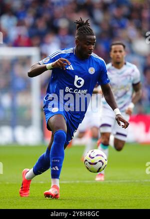 Leicester City's Caleb Okoli during the Sky Bet Championship match at ...