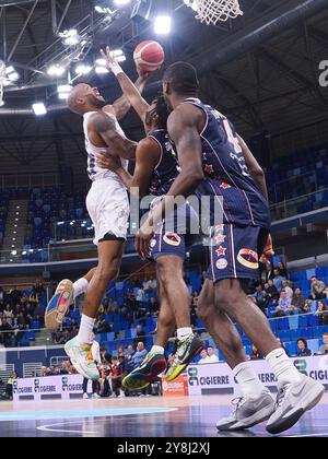 Ike Udanoh (Wegreenit Urania Basket Milano) during Wegreenit Urania ...