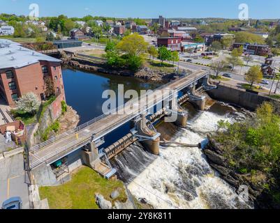 Woonsocket Falls Dam and Glenark Mills building on Blackstone River ...