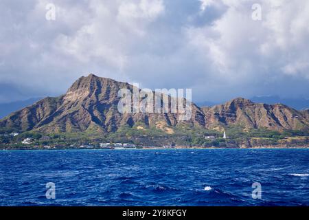 Scenic view of Diamond Head as seen from Honolulu, Hawaii Stock Photo ...