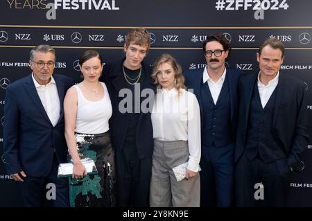 Luna Wedler, Dimitri Krebs und Sina Martens bei der Premiere des ...
