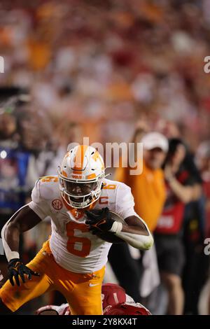 Tennessee running back Dylan Sampson (RB26) poses for a portrait at the ...