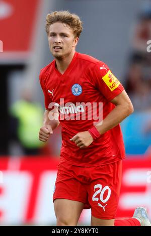 Jann-Fiete Arp (Holstein Kiel, #20). GER, FC Bayern Muenchen vs. Holstein Kiel, Fussball ...