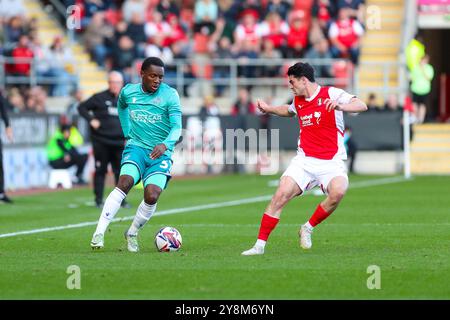 Joe Powell (7 Rotherham united) looks on during the Sky Bet League 1 ...