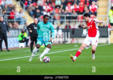 Joe Powell (7 Rotherham united) looks on during the Sky Bet League 1 ...